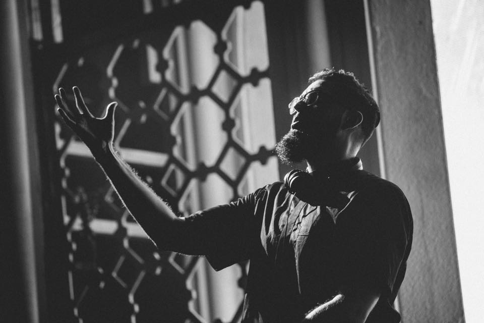 Alchemy VI [Confession] - Hands UP électro