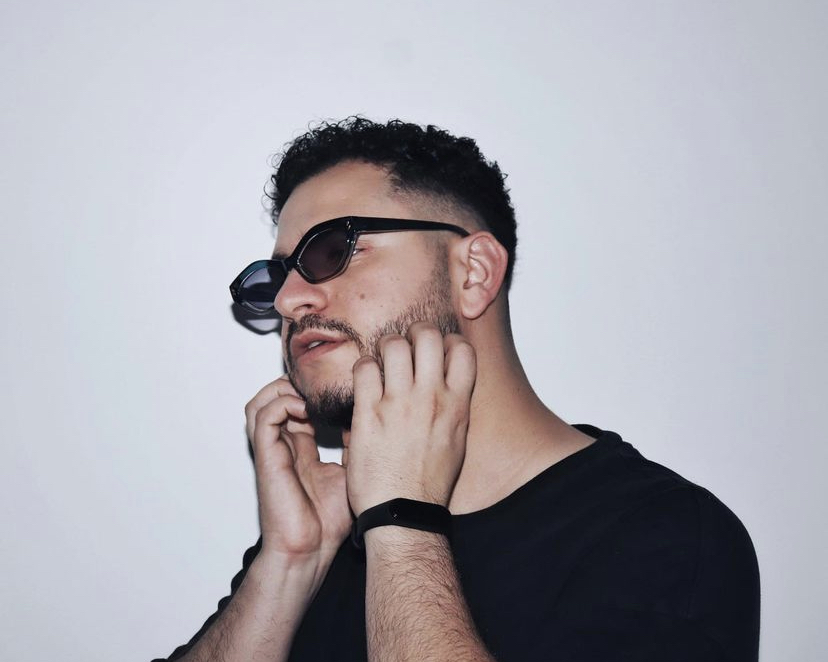 Antoine DELVIG fait son grand retour avec "Legacy"! - Hands UP électro