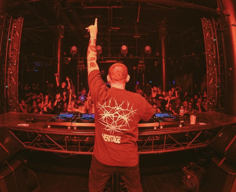 Habstrakt sort enfin son premier album "Heritage" ! - Hands UP électro