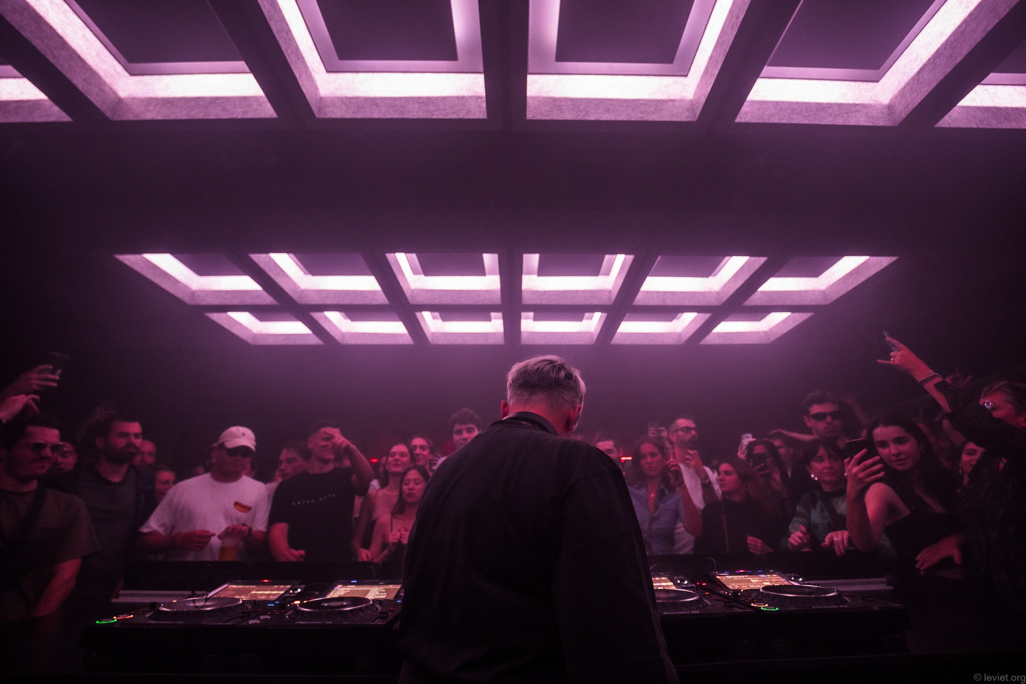 Une fin d'année sur les chapeaux de roue pour le Rex Club - Hands UP ...