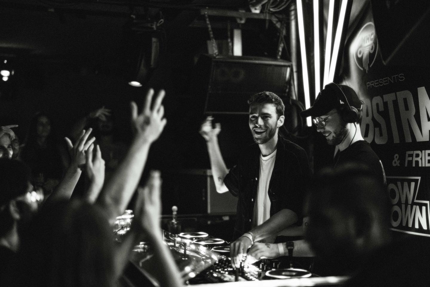 Koos entame une nouvelle ère avec "Chance" - Hands UP électro