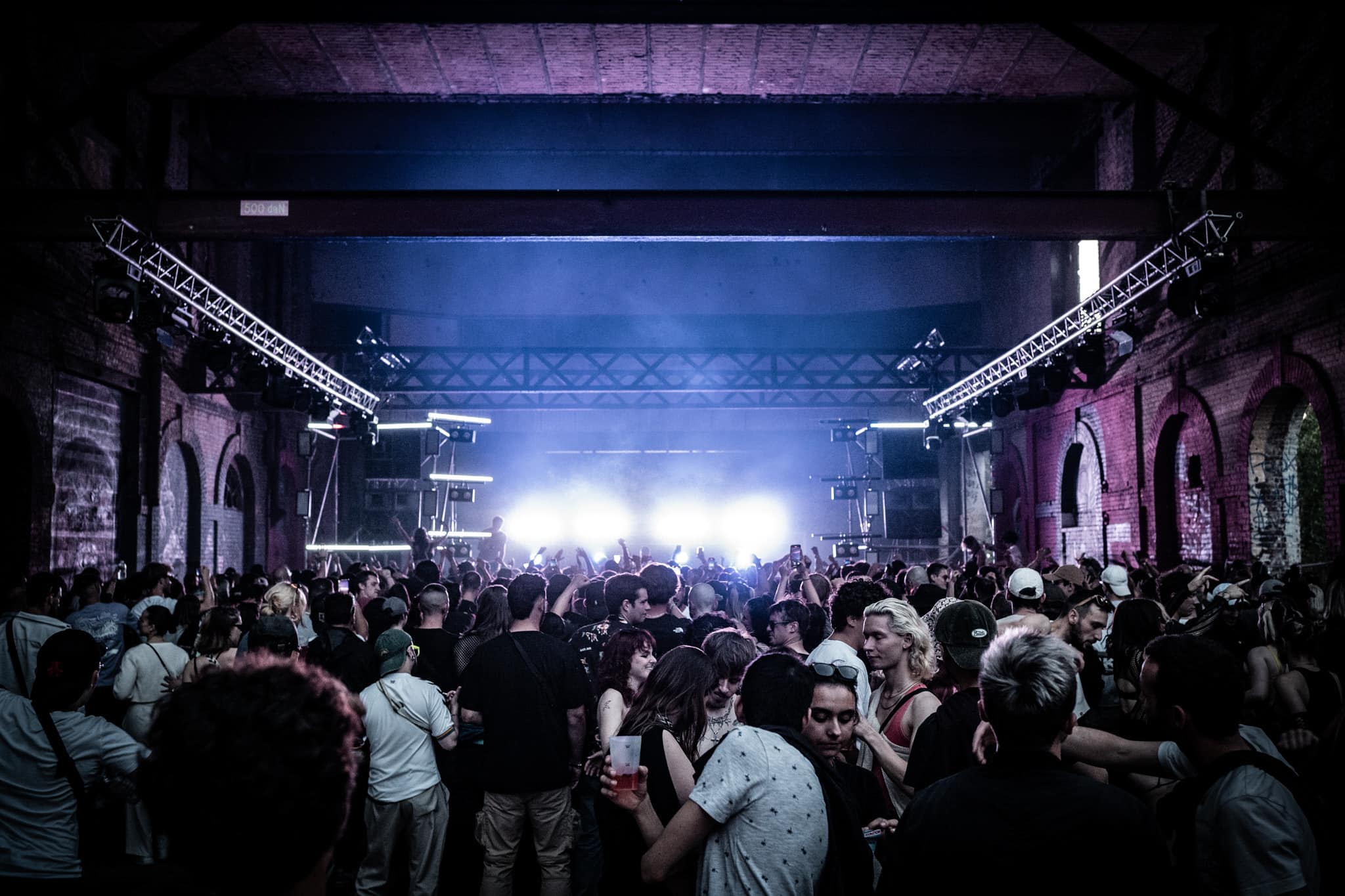 New Rave vient d'annoncer 3 festivals en France ! - Hands UP électro