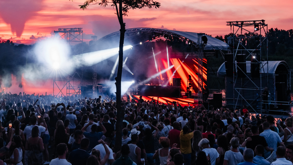 O LAC festival propose une magnifique prog 2024 ! - Hands UP électro