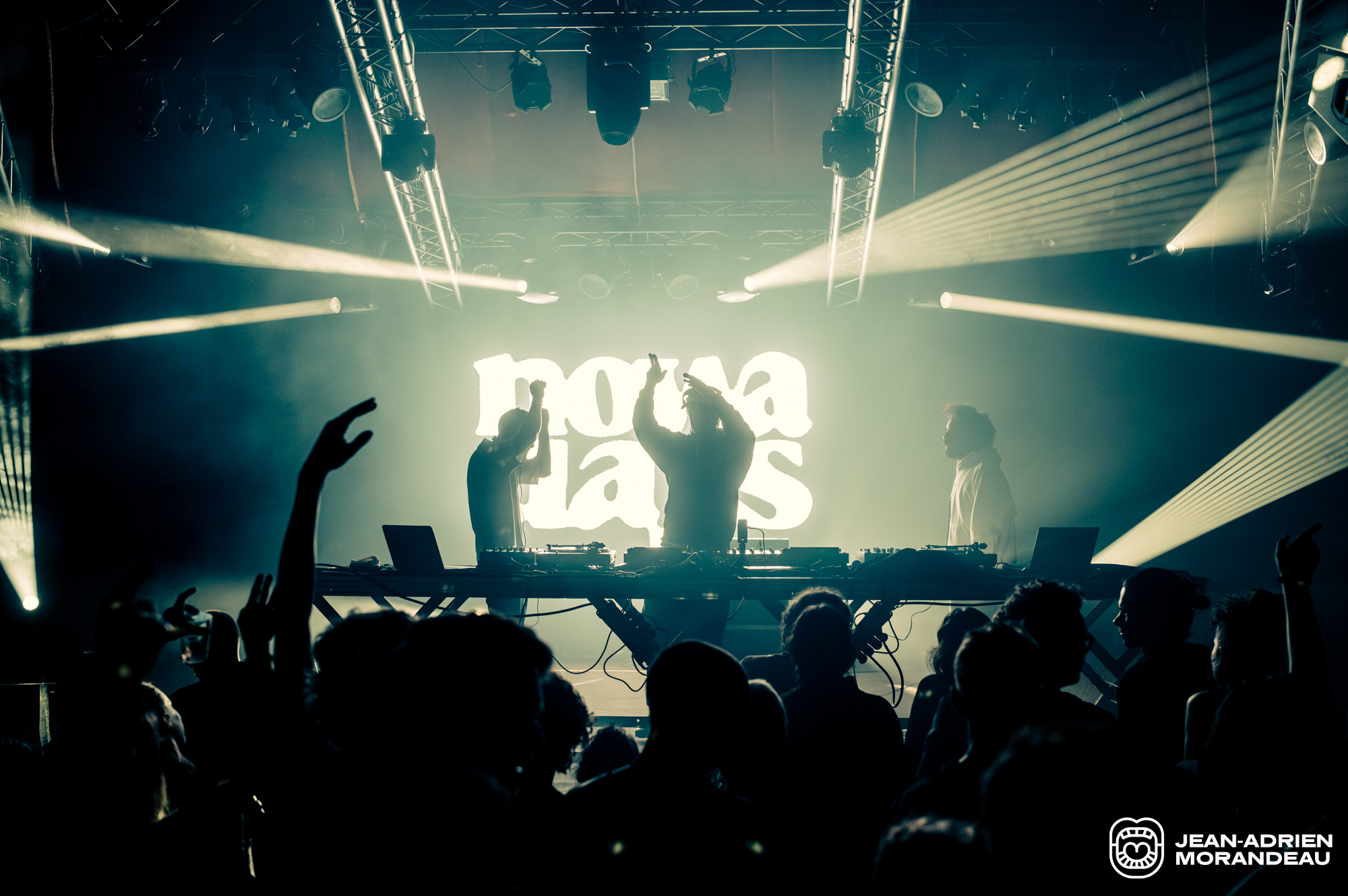 Club Nowadays : rendez-vous au Badaboum le 5 avril 2025 ! - Hands UP ...